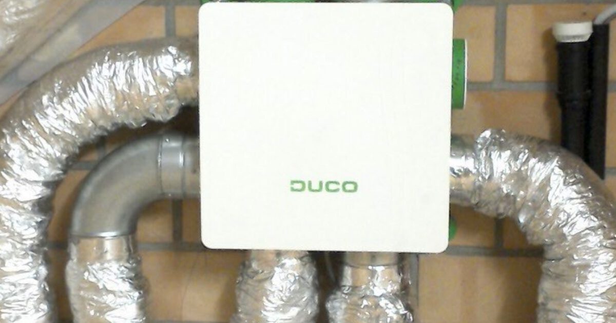 Comfort Home plaatst het Duco DucoBox Focus… | Comfort Home HVAC
